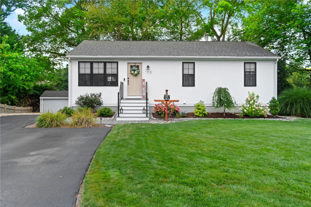 70 Long Ct, Cranston, RI 02920 - MLS 1340193 - Coldwell Banker