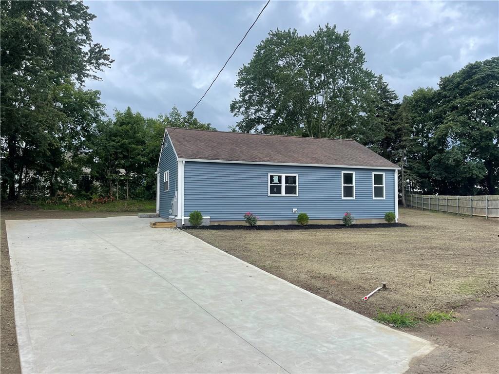 21 Hill Circle, Cranston, RI 02920 - MLS 1341396 - Coldwell Banker