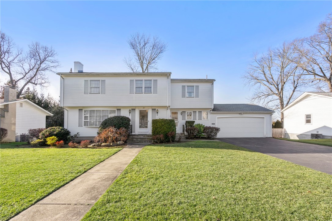 227 Summit Dr, Cranston, RI 02920 - MLS 1351081 - Coldwell Banker