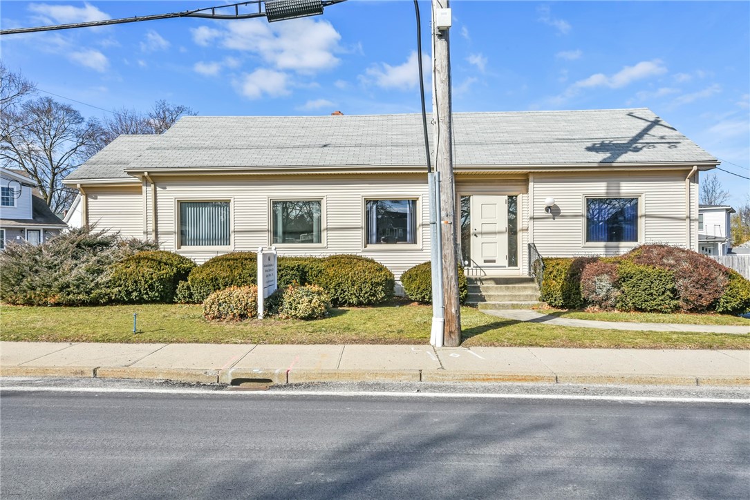 495 Post Rd, Warwick, RI 02888 - MLS 1352737 - Coldwell Banker