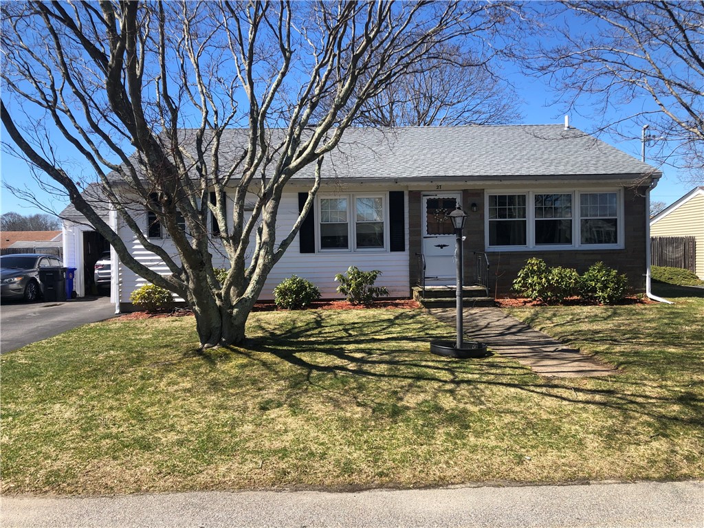 27 Hillview Dr, North Providence, RI 02904 - MLS 1355557 - Coldwell Banker