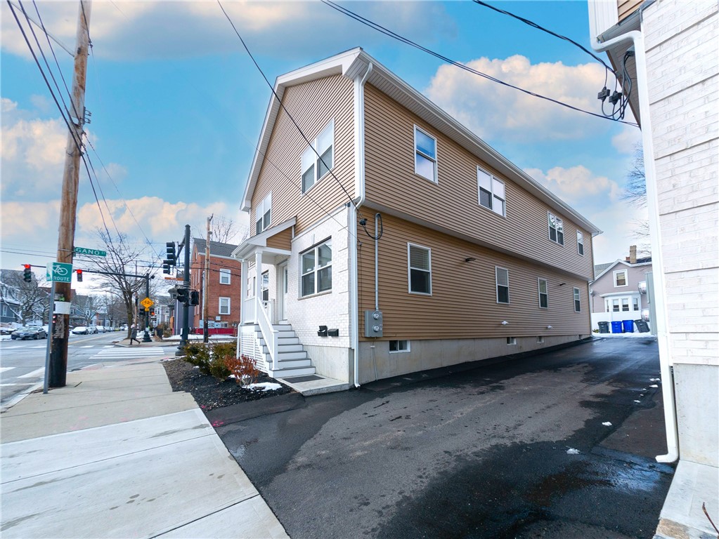 68 Pitman St, Providence, RI 02906 - MLS 1355862 - Coldwell Banker