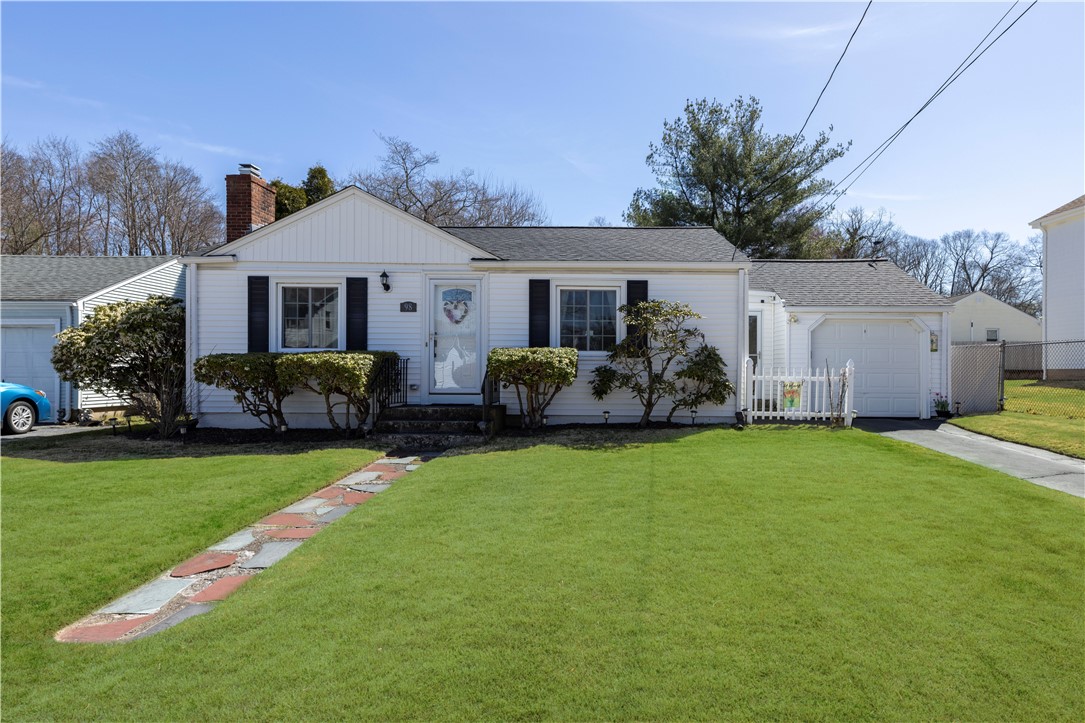 98 Old Spring Rd, Cranston, RI 02920 - MLS 1356301 - Coldwell Banker