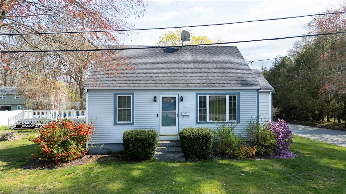 134 Aubin St, Woonsocket, RI 02895 - MLS 1358099 - Coldwell Banker 134 Aubin St, Woonsocket, RI 02895 - MLS 1358099 - Coldwell Banker