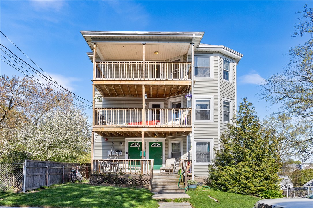 395 9th Ave, Woonsocket, RI 02895 - MLS 1358326 - Coldwell Banker