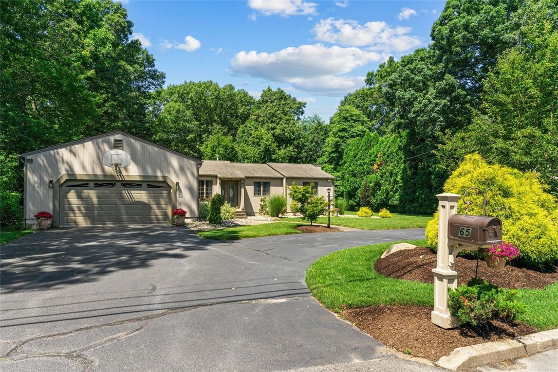 65 Apple House Dr, Cranston, RI 02921 - MLS 1361460 - Coldwell Banker