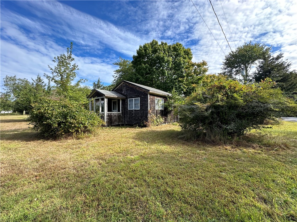 02 Raphael Ave, Portsmouth, RI 02872 - MLS 1369552 - Coldwell Banker