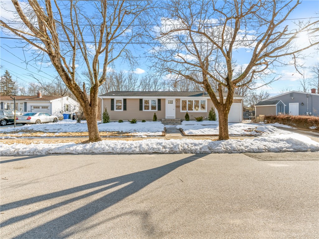 11 Amanda Ct, Cranston, RI 02920 - MLS 1378654 - Coldwell Banker