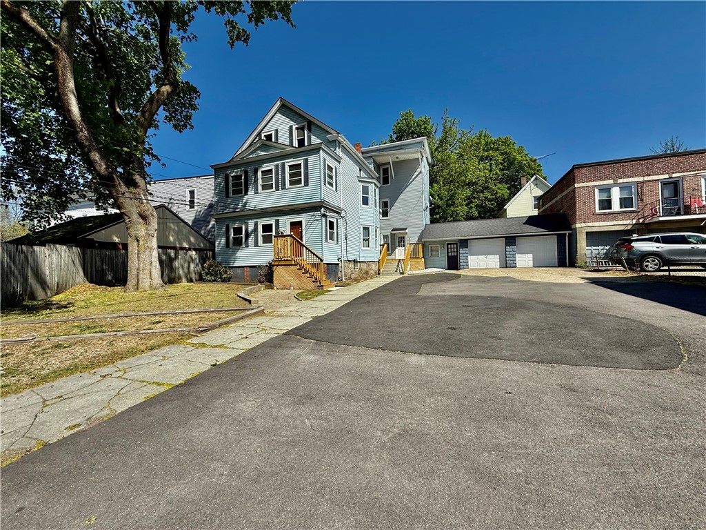 172 Park Ave, Woonsocket, RI 02895 - MLS 1383622 - Coldwell Banker