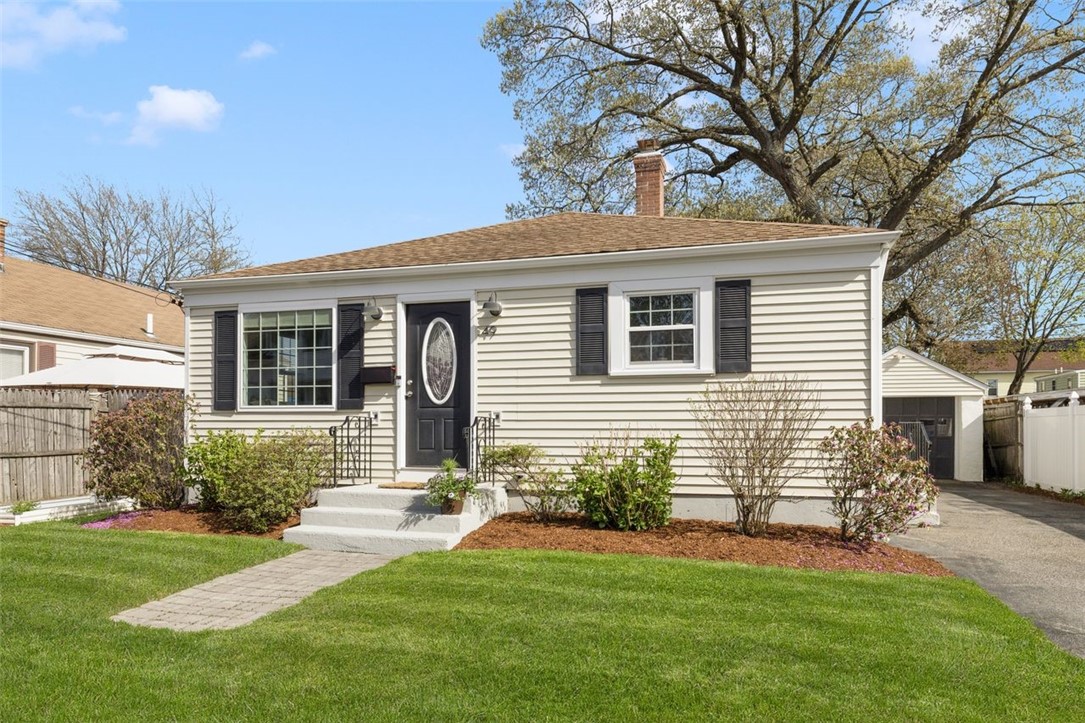 49 Fred St, Pawtucket, RI 02860 - MLS 1383693 - Coldwell Banker