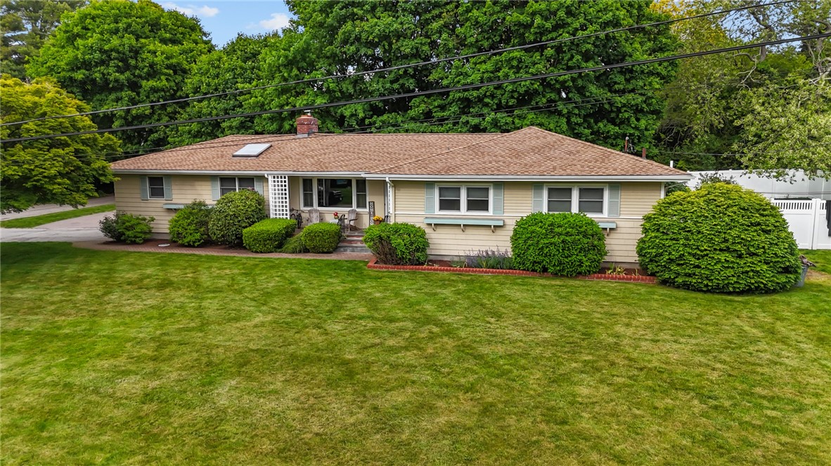 2 Westview Dr, Westerly, RI 02891 - MLS 1386128 - Coldwell Banker