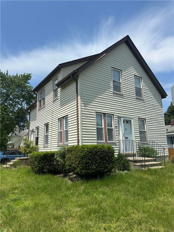 38 Madison St, Pawtucket, RI 02861 - MLS 1387590 - Coldwell Banker