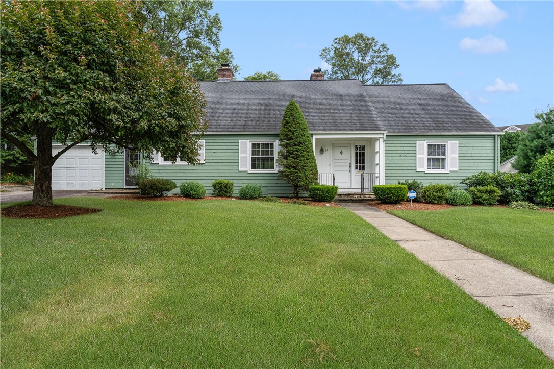 61 Applegate Rd, Cranston, RI 02920 - MLS 1389398 - Coldwell Banker