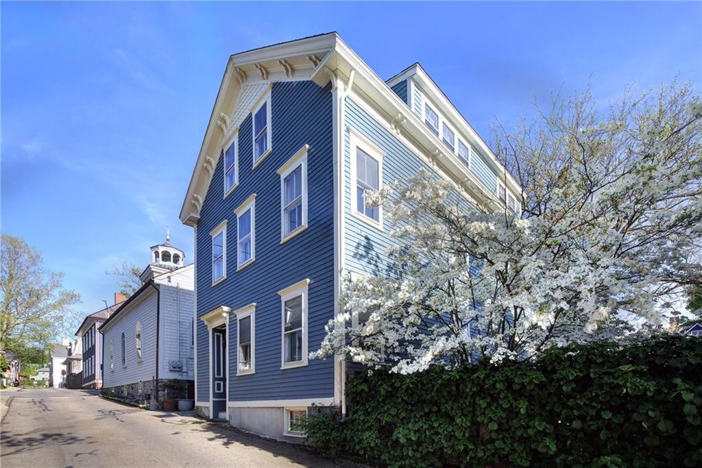 75 Mary St, Newport, RI 02840 - MLS 1393622 - Coldwell Banker