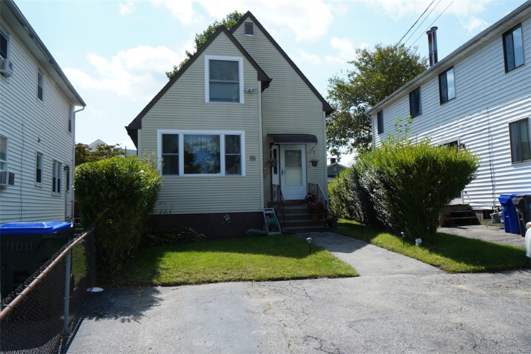 88 Manomet St, Providence, RI 02909 - MLS 1395156 - Coldwell Banker