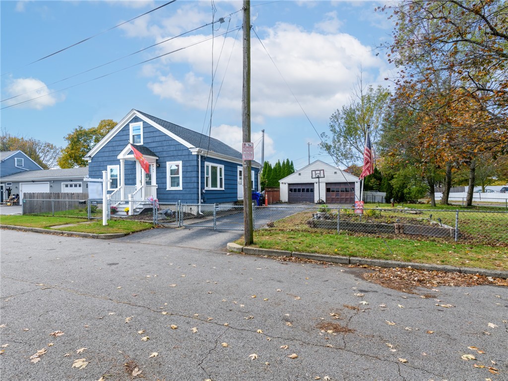 44 Stanley St, Pawtucket, RI 02861 - MLS 1398789 - Coldwell Banker