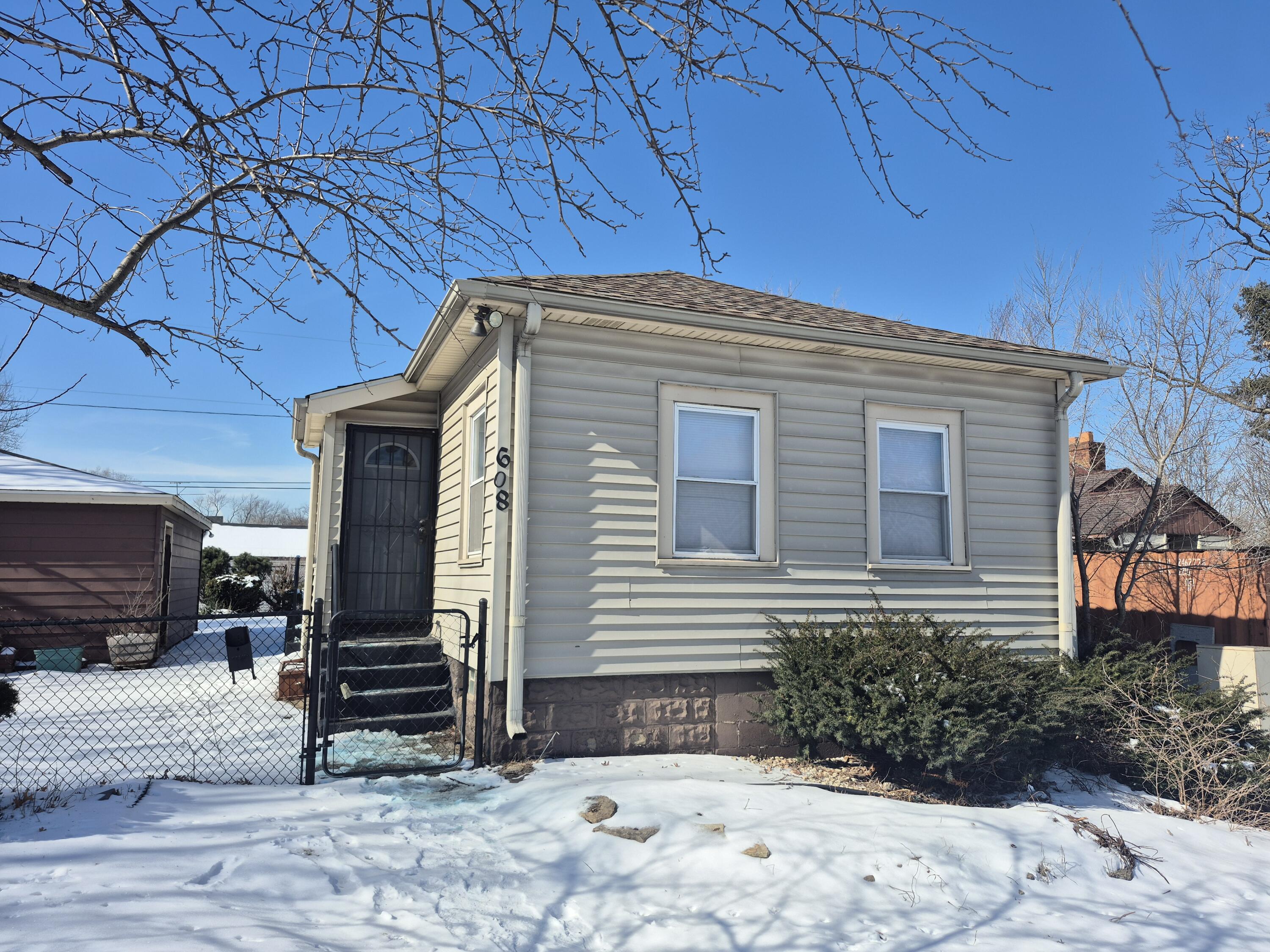 608 Clark Rd, Gary, IN 46406 - MLS 816396 - Coldwell Banker