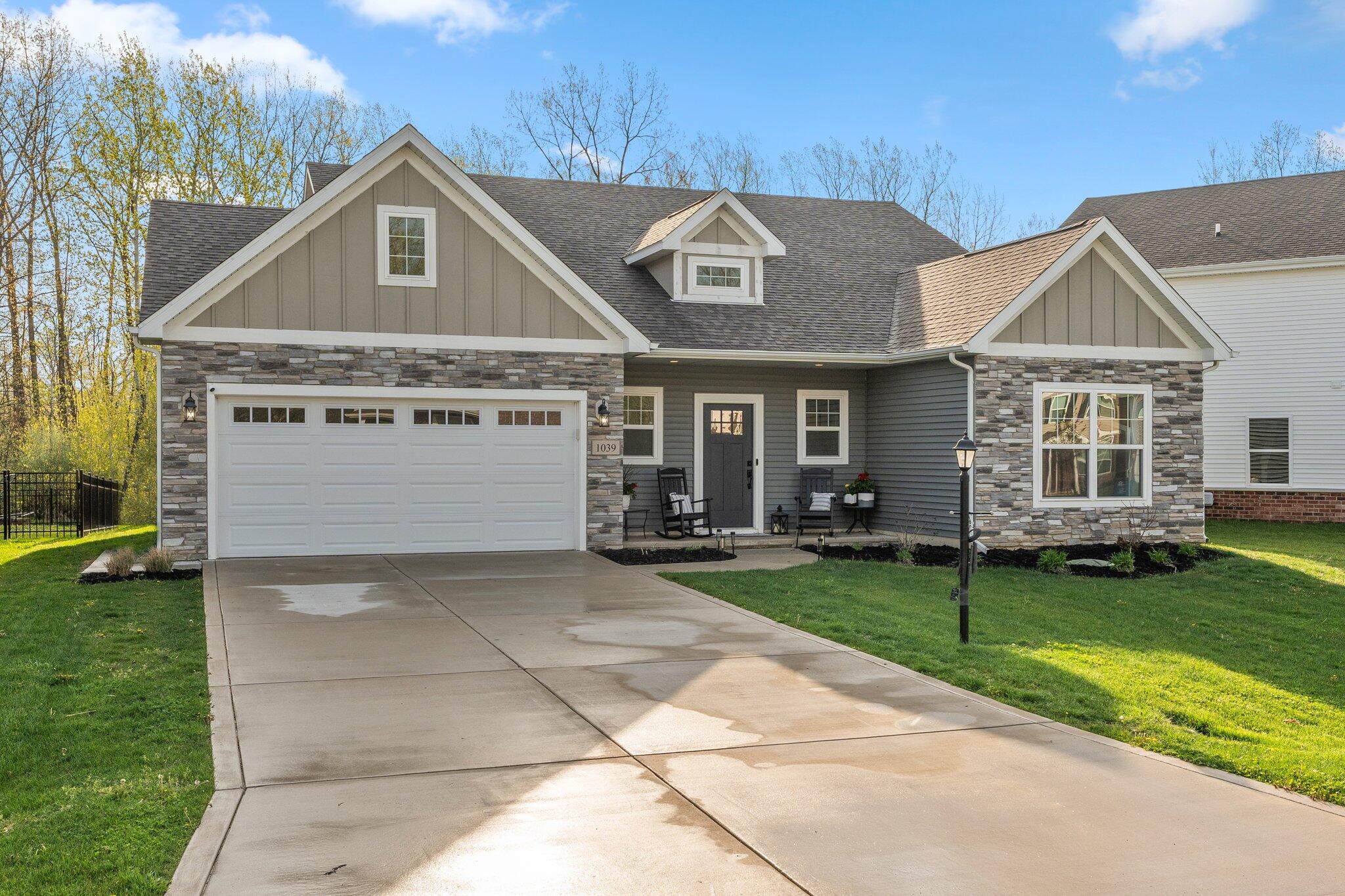 1039 Blue Lk Cir, Chesterton, IN 46304 - MLS 803018 - Coldwell Banker