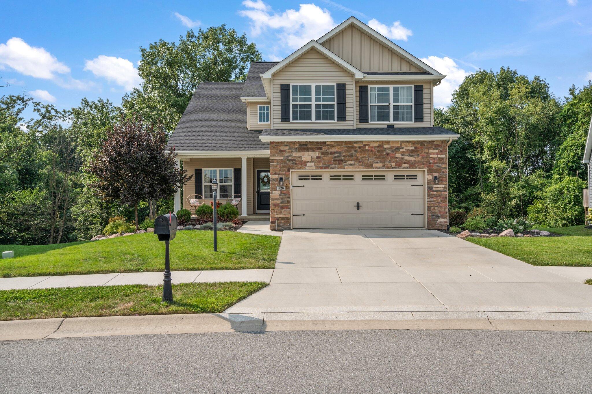 920 Maghera Dr, Valparaiso, IN 46385 - MLS 807428 - Coldwell Banker