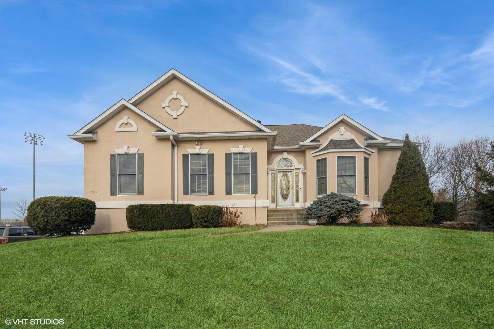 524 Windridge Dr, Chesterton, IN 46304 - MLS 815768 - Coldwell Banker