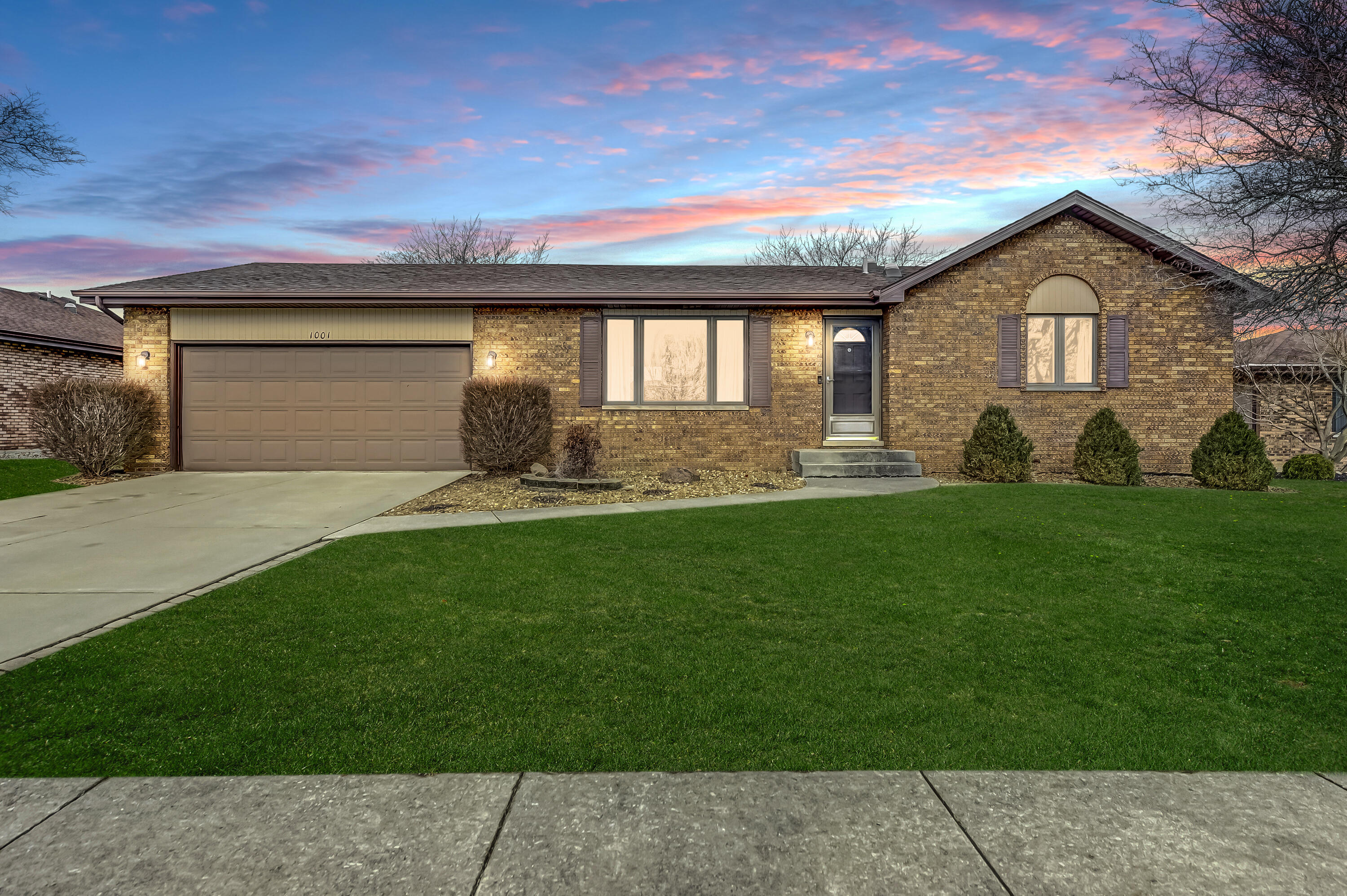 1001 Tomahawk Rd, Dyer, IN 46311 - MLS 816289 - Coldwell Banker