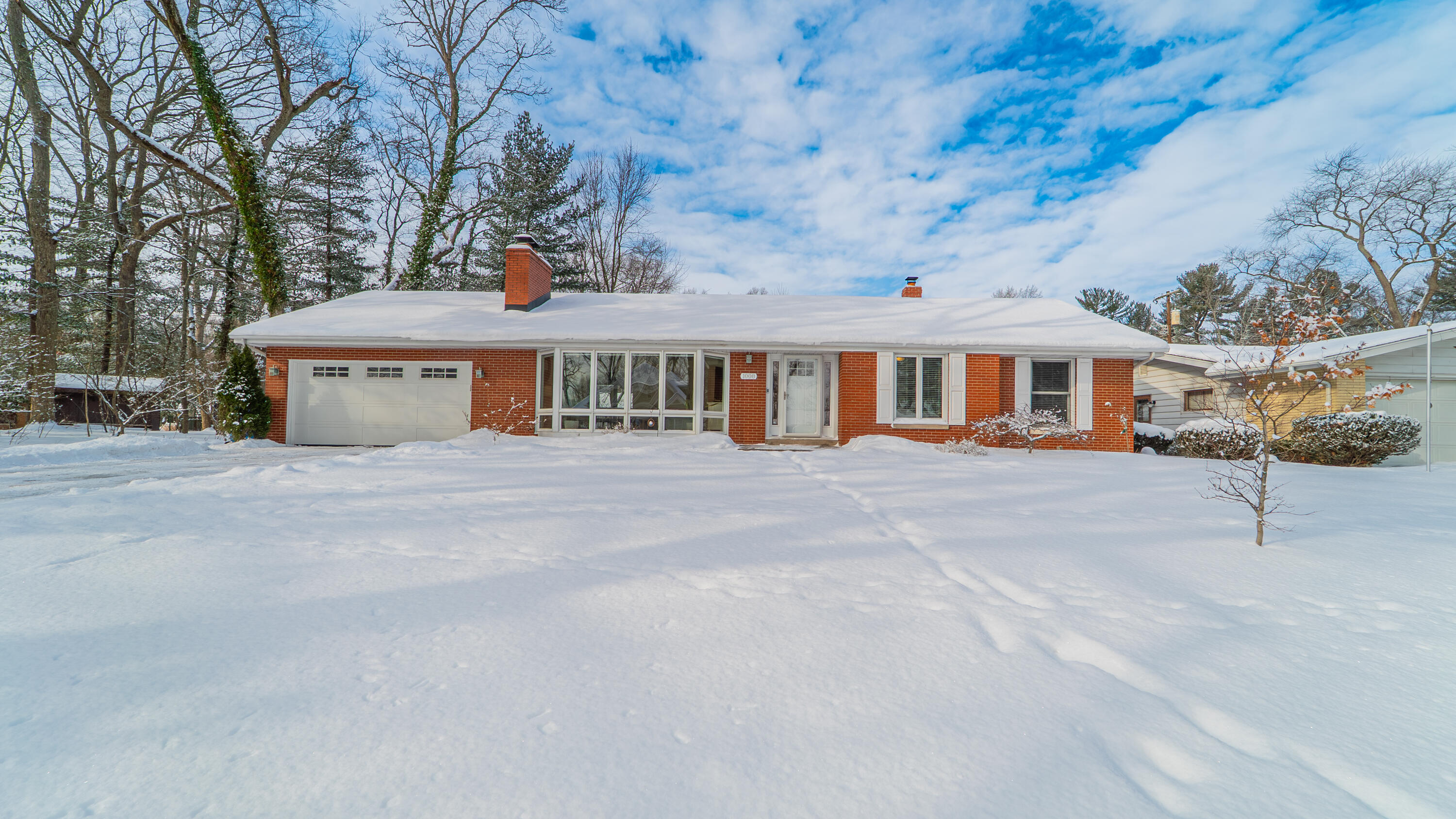 1008 N Roeske Ave, Michigan City, IN 46360 - MLS 833504 - Coldwell Banker