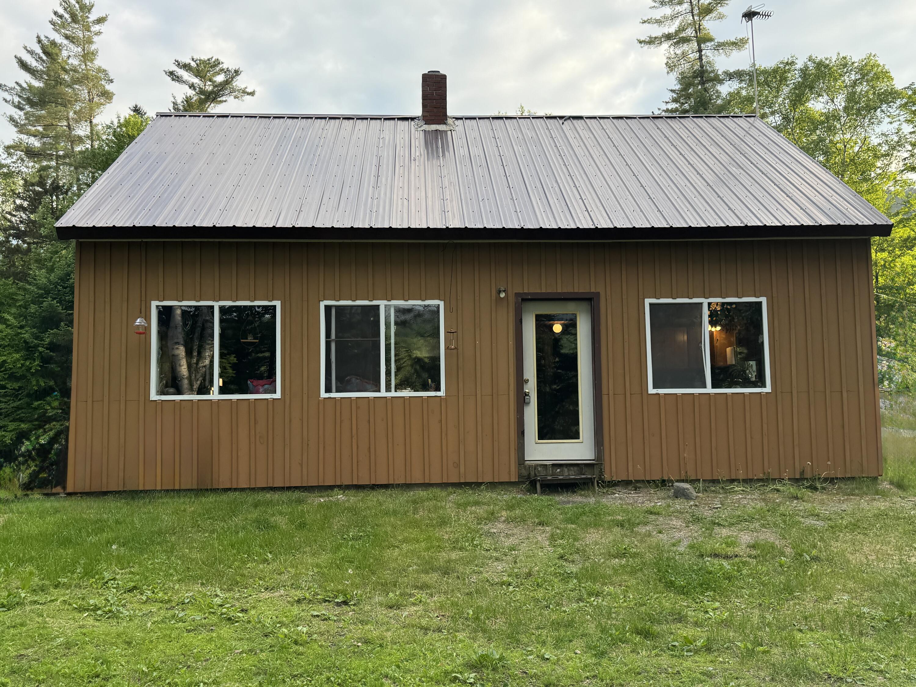 1215 Elliotsville Rd, Elliottsville Twp, ME 04443 - MLS 1626306 ...