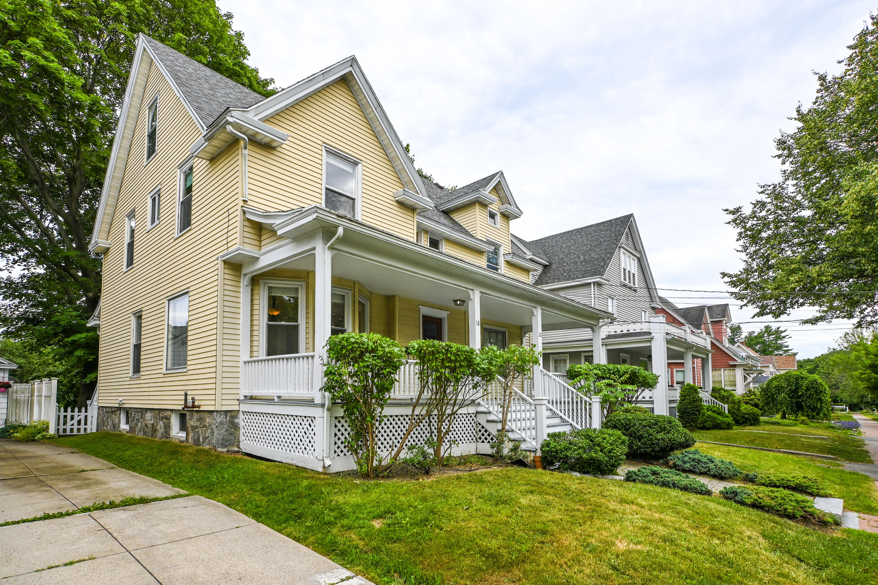 18 Colonial Rd #18, Portland, ME 04102 - MLS 1629930 - Coldwell Banker