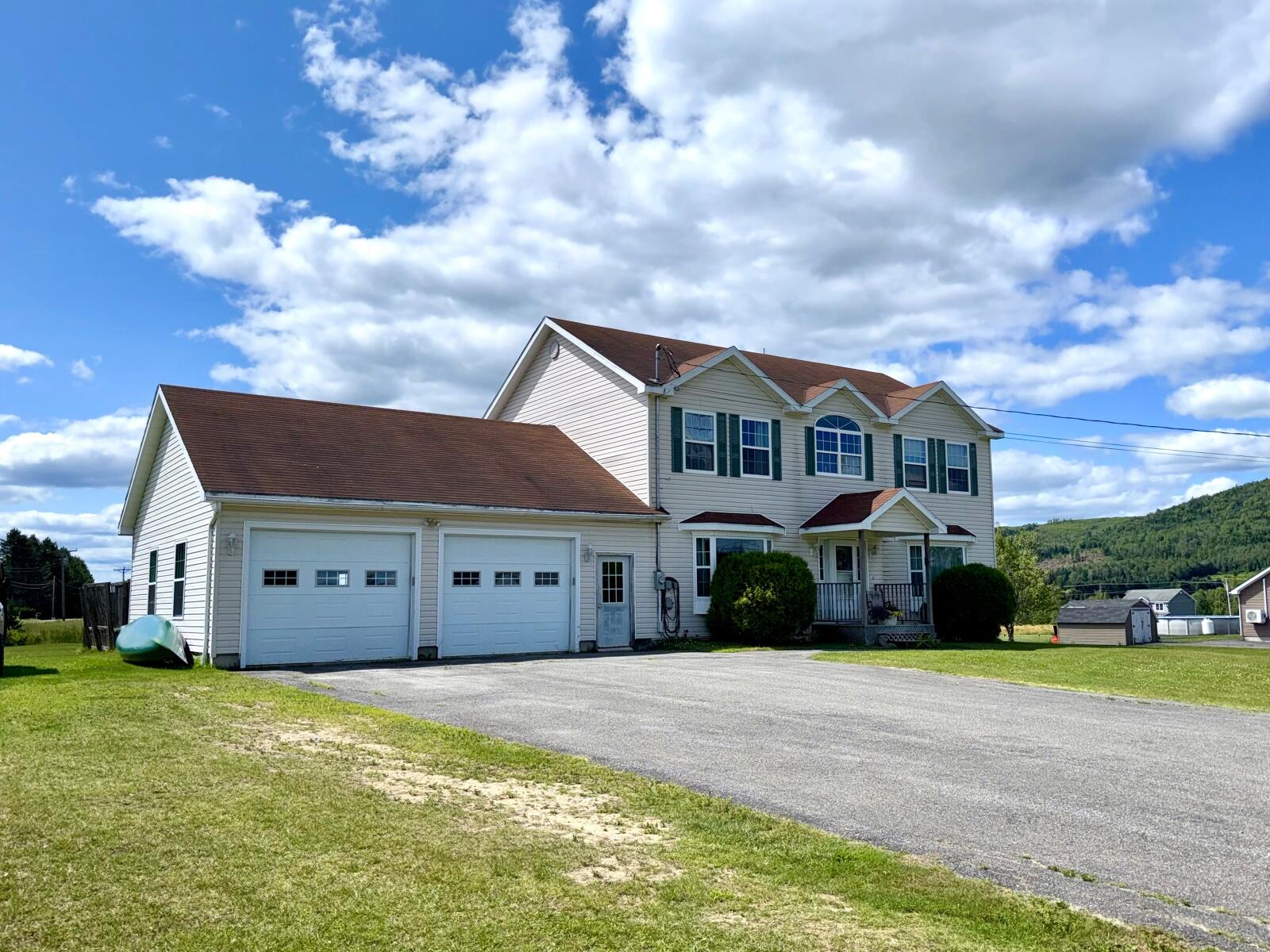 6 Sunnyfield Dr, Fort Kent, ME 04743 - MLS 1632992 - Coldwell Banker