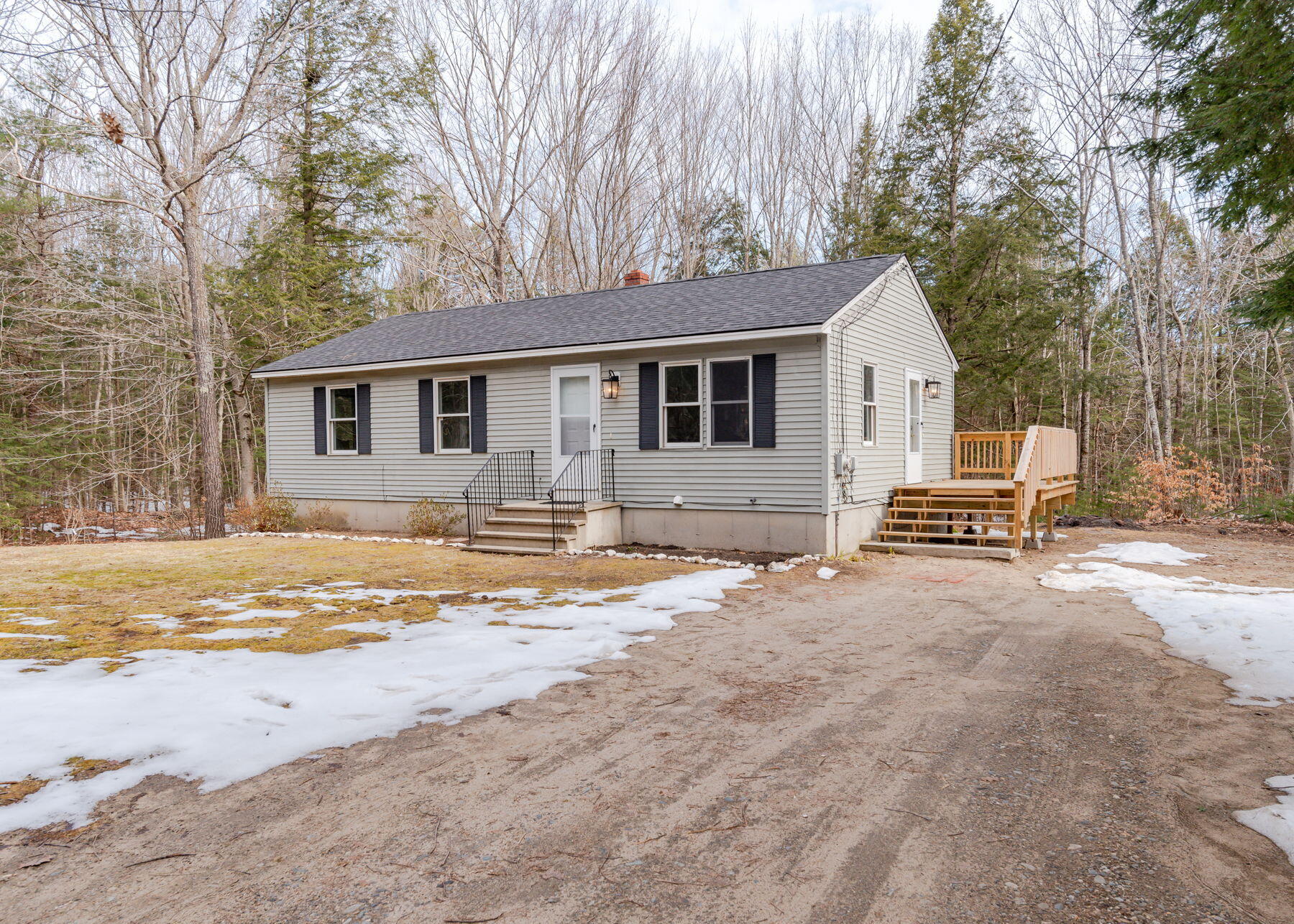 91 Otter Dr, Standish, ME 04084 - MLS 1585820 - Coldwell Banker