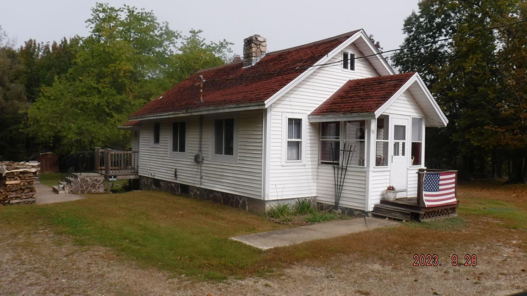 62 Washington St, Limerick, ME 04048 - MLS 1606314 - Coldwell Banker