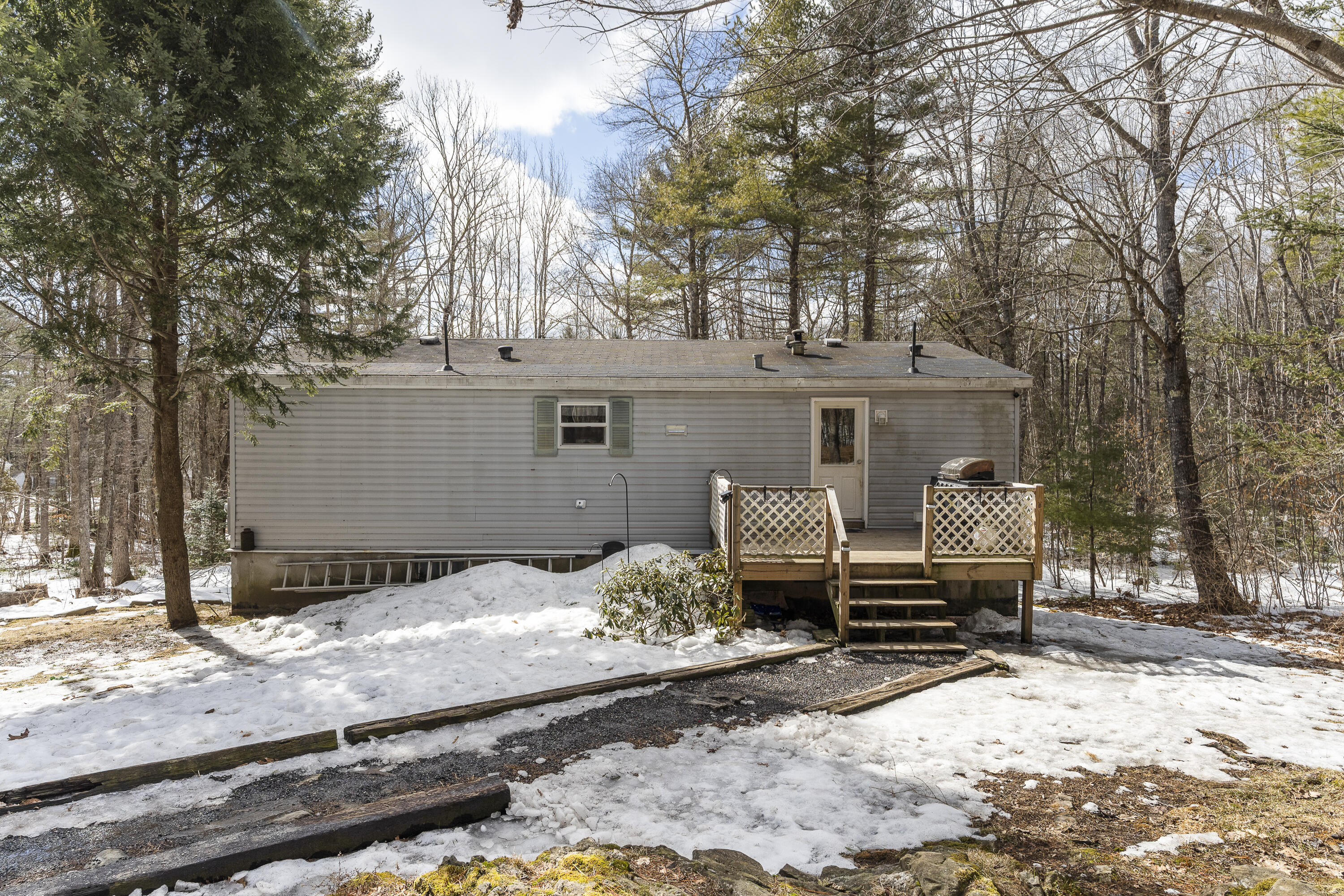 184 Back Meadow Rd, Damariscotta, ME 04543 - MLS 1616161 - Coldwell Banker