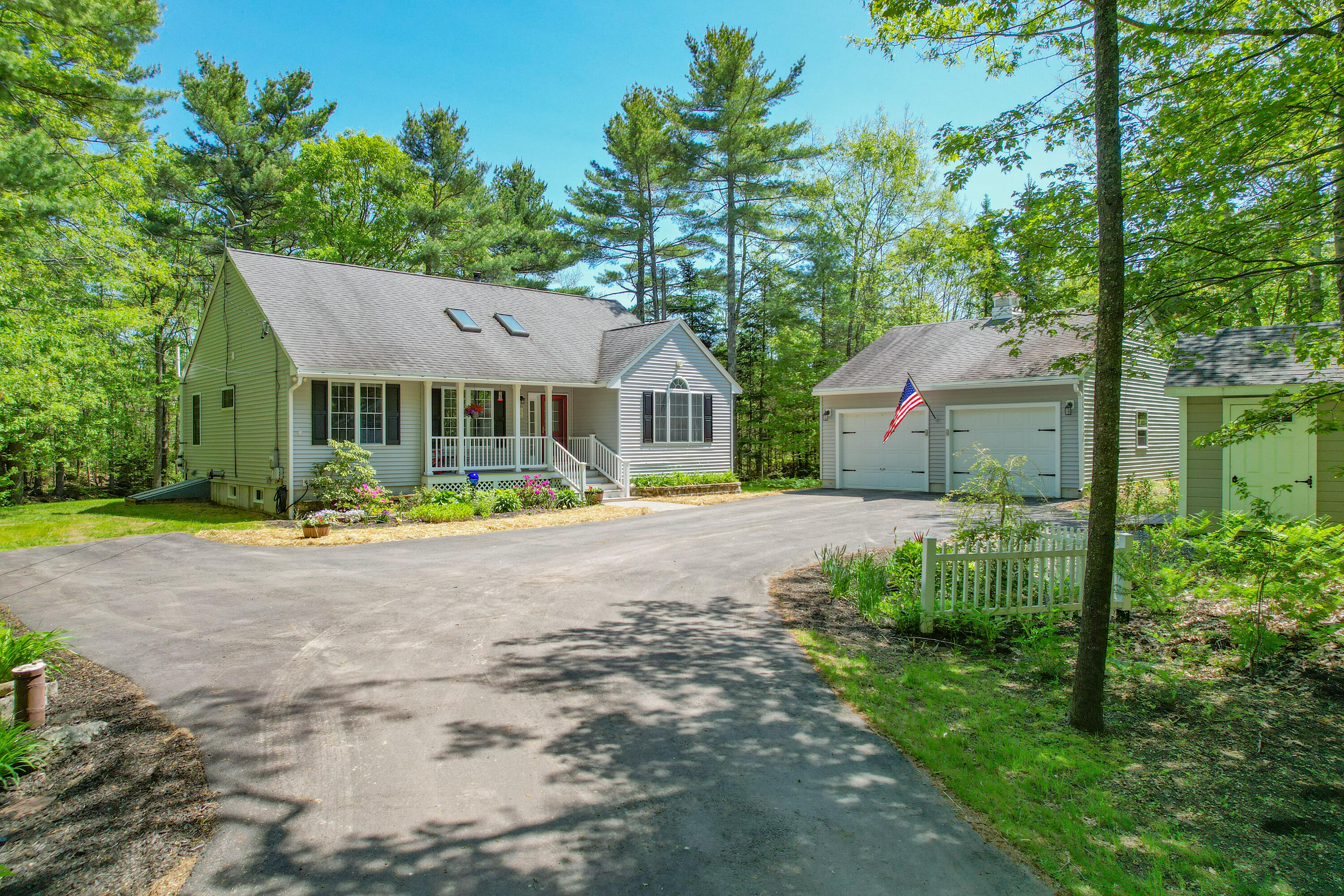 12 Hixon Hill Dr, Woolwich, ME 04579 - MLS 1626170 - Coldwell Banker