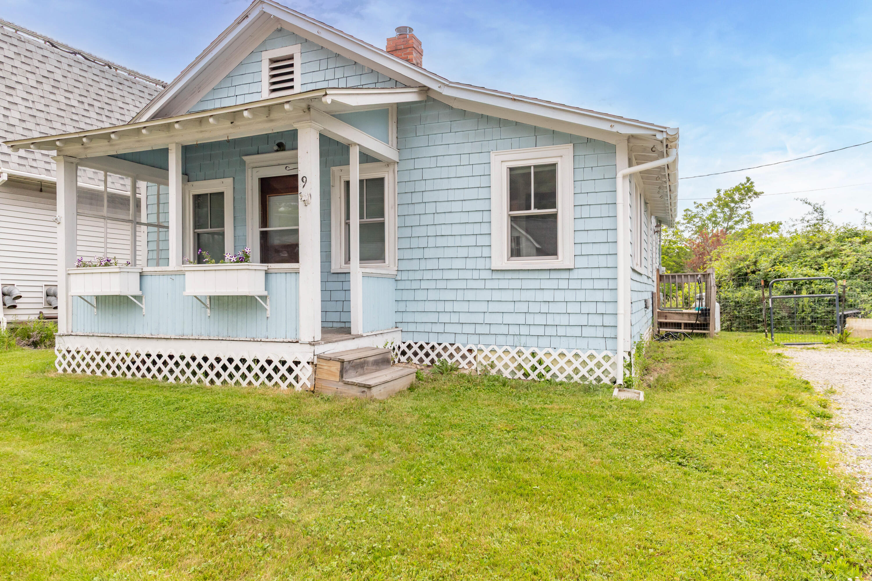9 Ellsworth Rd, Blue Hill, ME 04614 - MLS 1628697 - Coldwell Banker