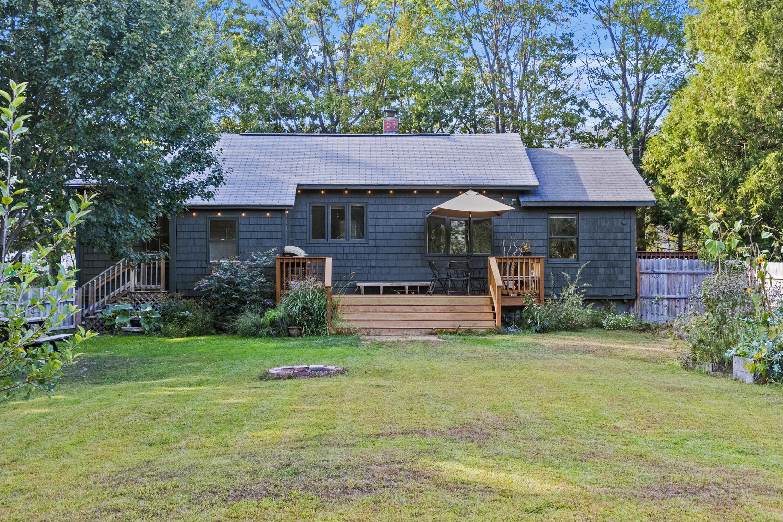 60 Elizabeth Taylor Ln, South Portland, ME 04106 - MLS 1638347 ...
