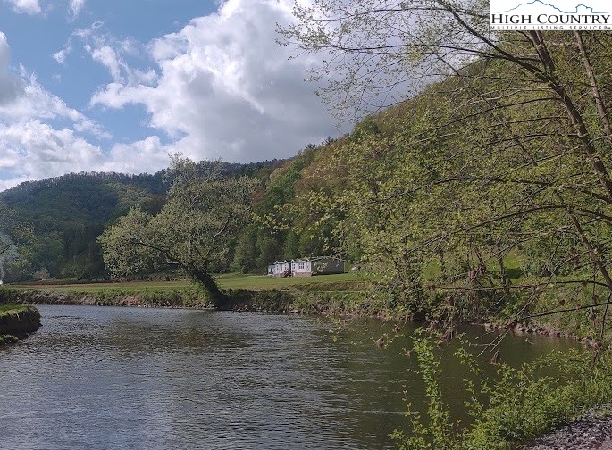 552 Absher Rd, Laurel Springs, NC 28644 - MLS 254612 - Coldwell Banker