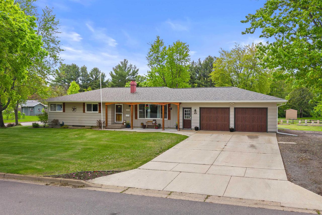 1651 4th St, Port Edwards, WI 54469 - MLS 22502231 - Coldwell Banker