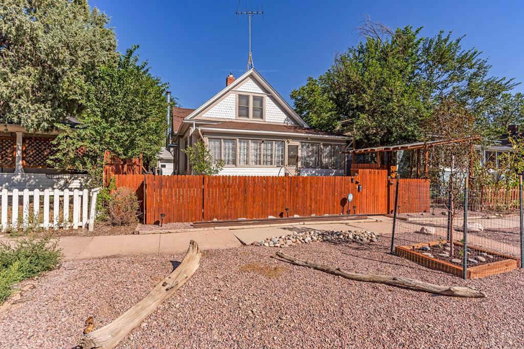 523 Rudd Ave, Canon City, CO 81212 - MLS 227782 - Coldwell Banker