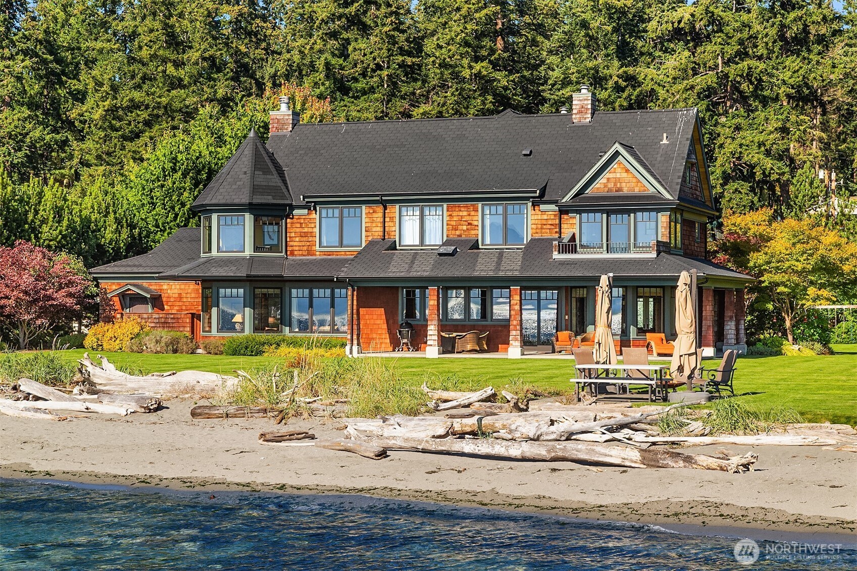 5844 Mutiny Bay Rd, Freeland, WA 98249 - MLS 2367335 - Coldwell Banker