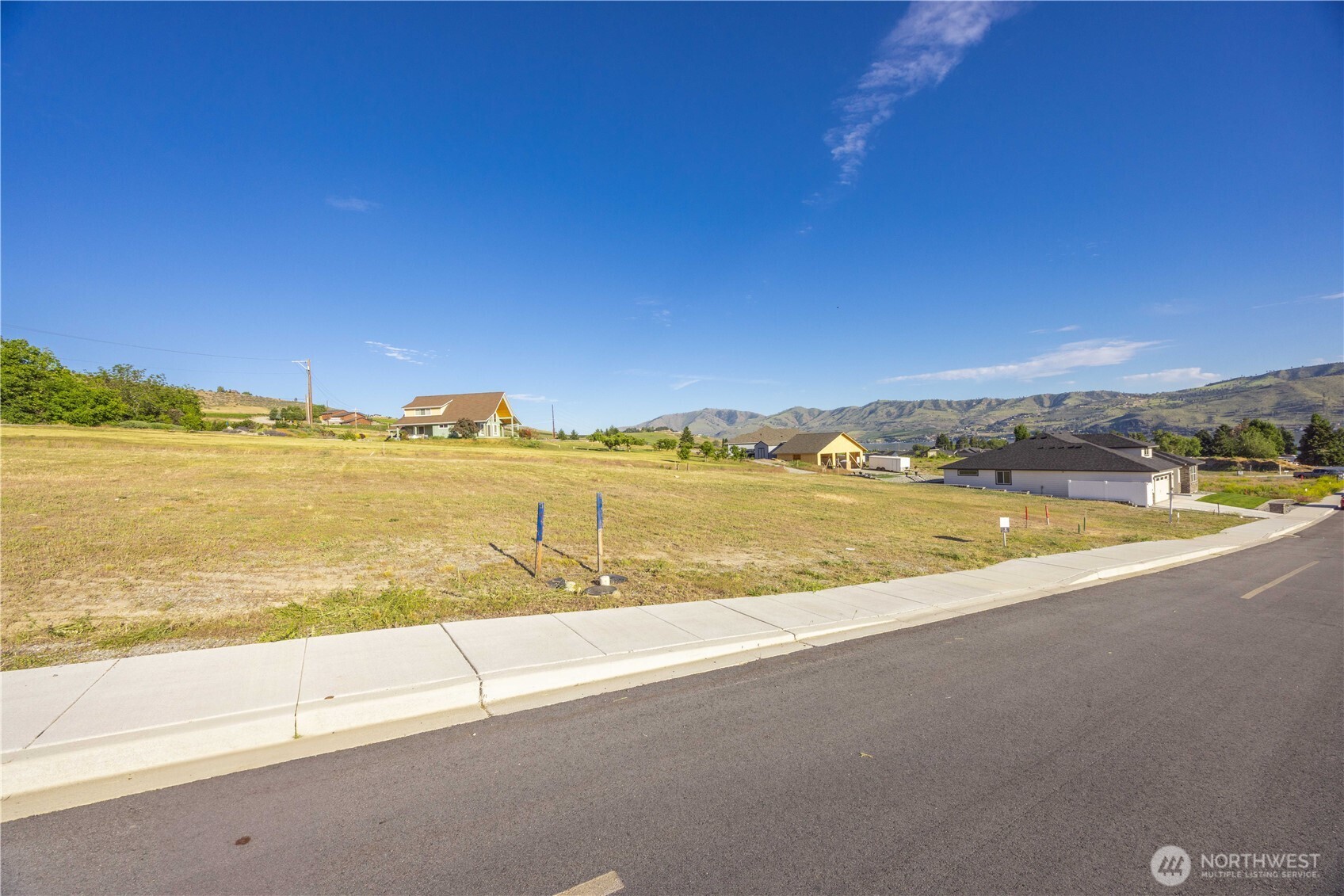 59 Sailing Hawk Ln, Manson, WA 98831 - MLS 2385771 - Coldwell Banker