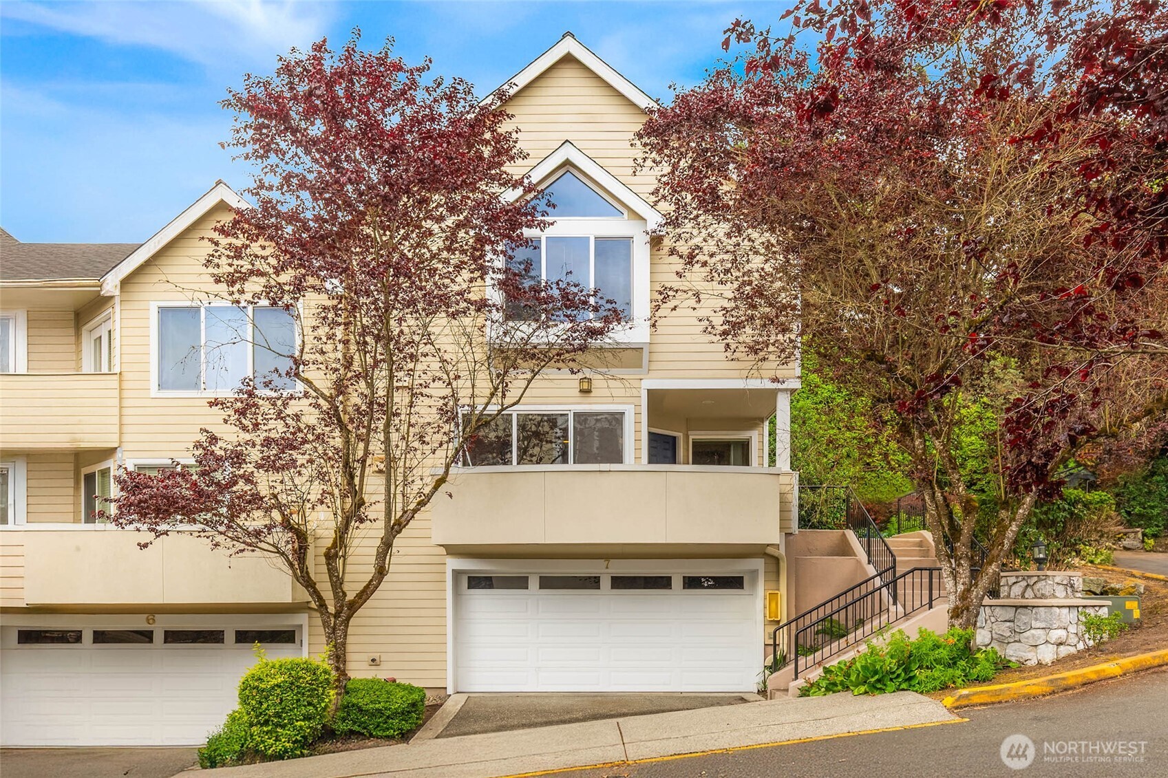 7323 Old Redmond Rd #C7, Redmond, WA 98052 - MLS 2397792 - Coldwell Banker