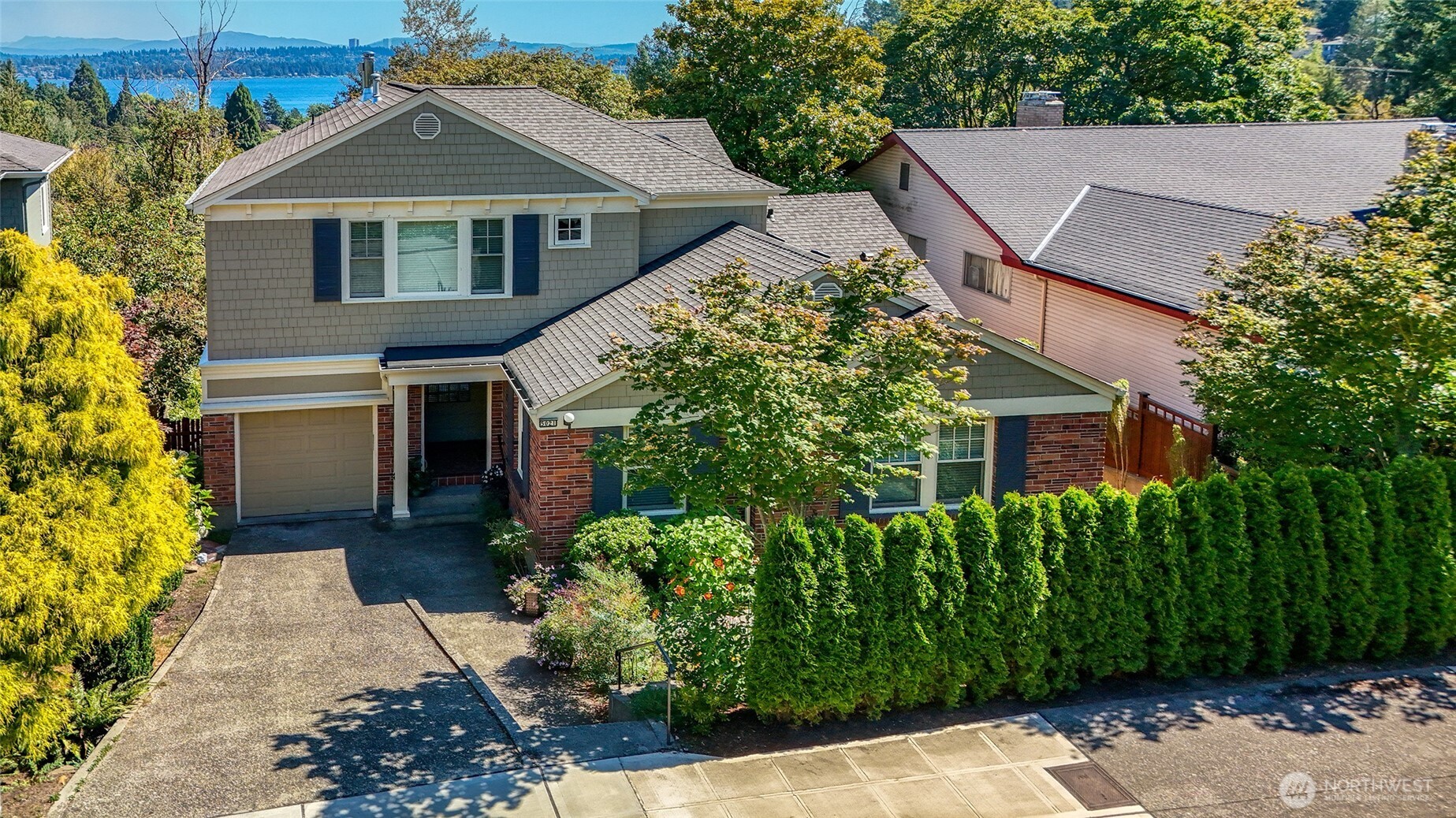 5021 Pullman Ave NE, Seattle, WA 98105 - MLS 2444767 - Coldwell Banker