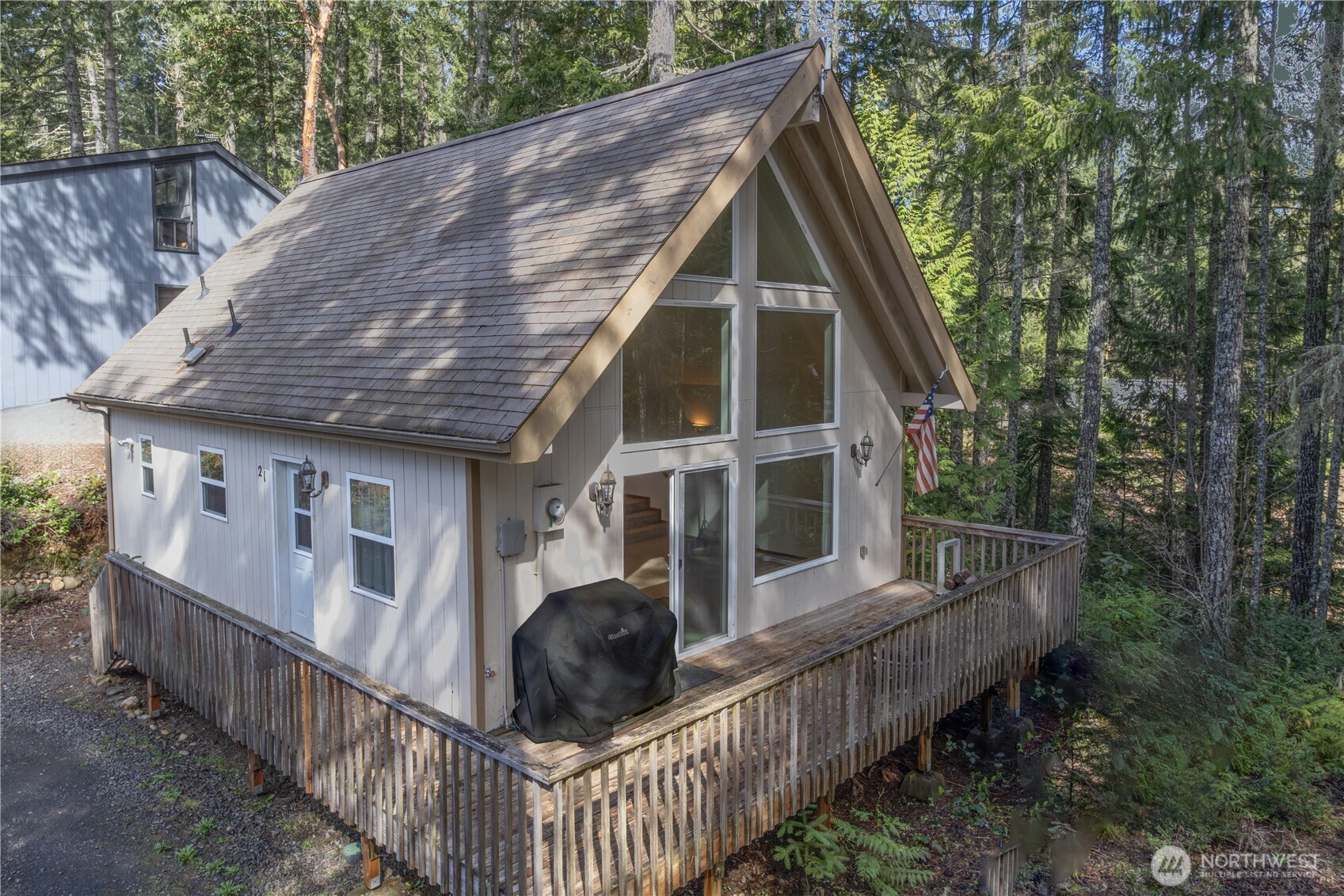 21 N Canal View Ct, Lilliwaup, WA 98555 - MLS 2341401 - Coldwell Banker