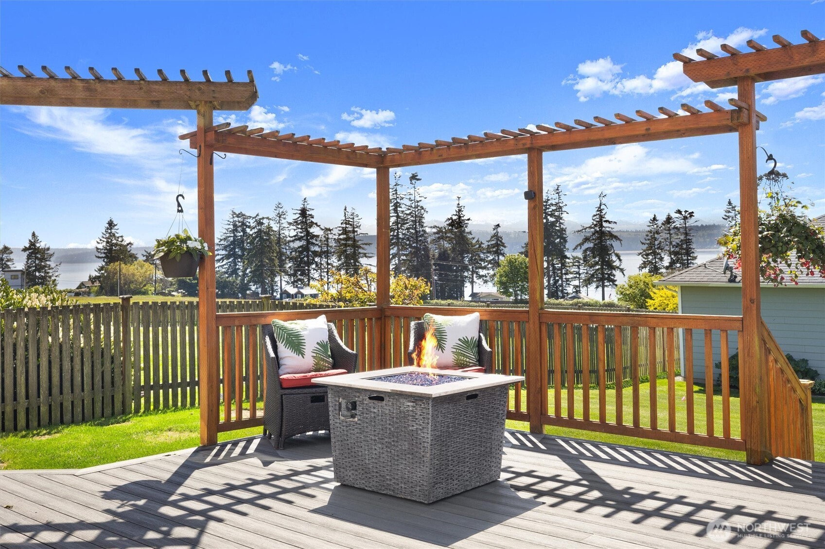 664 Lactrup Spur Ln, Camano Island, WA 98282 - MLS 2362544 - Coldwell Banker