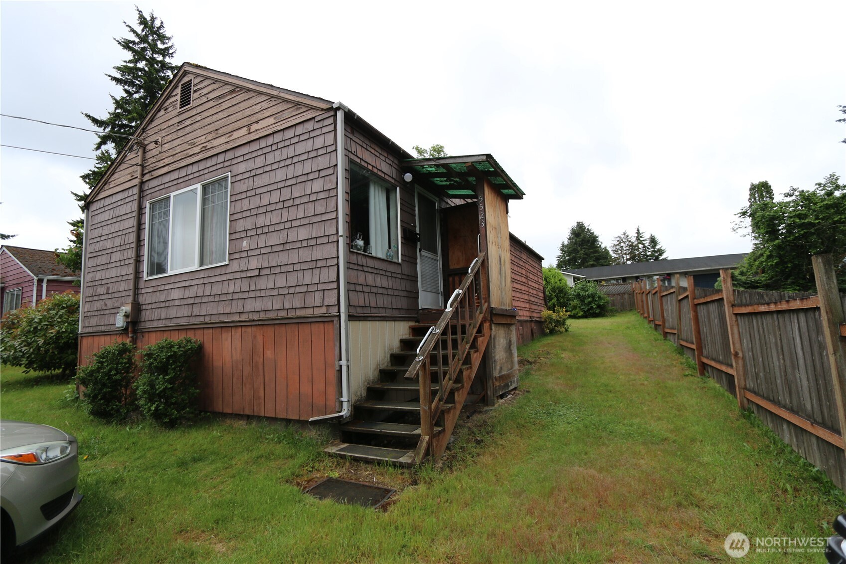 5523 S Leo St, Seattle, WA 98178 - MLS 2372981 - Coldwell Banker