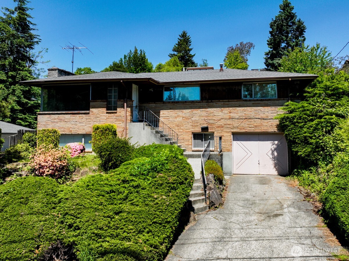 5106 S Graham St, Seattle, WA 98118 - MLS 2381032 - Coldwell Banker