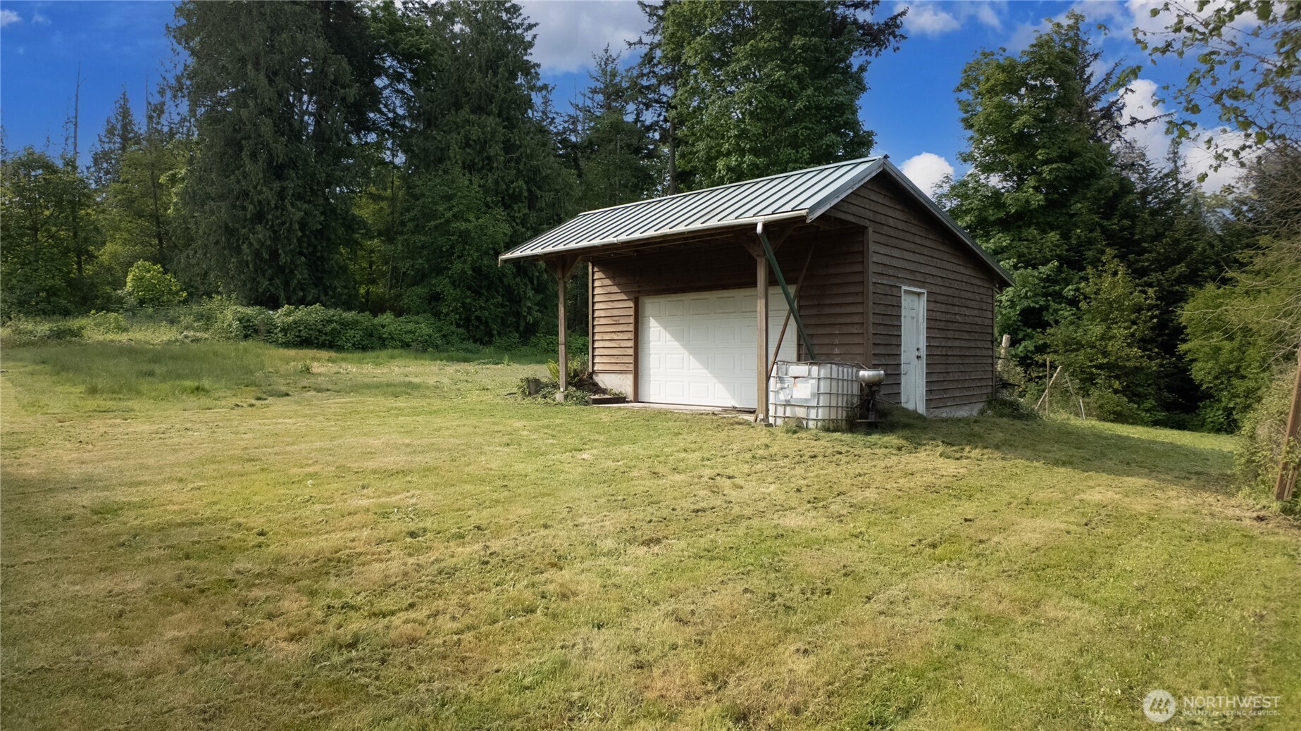 70 Saratoga Dr, Hat Island, WA 98206 - MLS 2394564 - Coldwell Banker