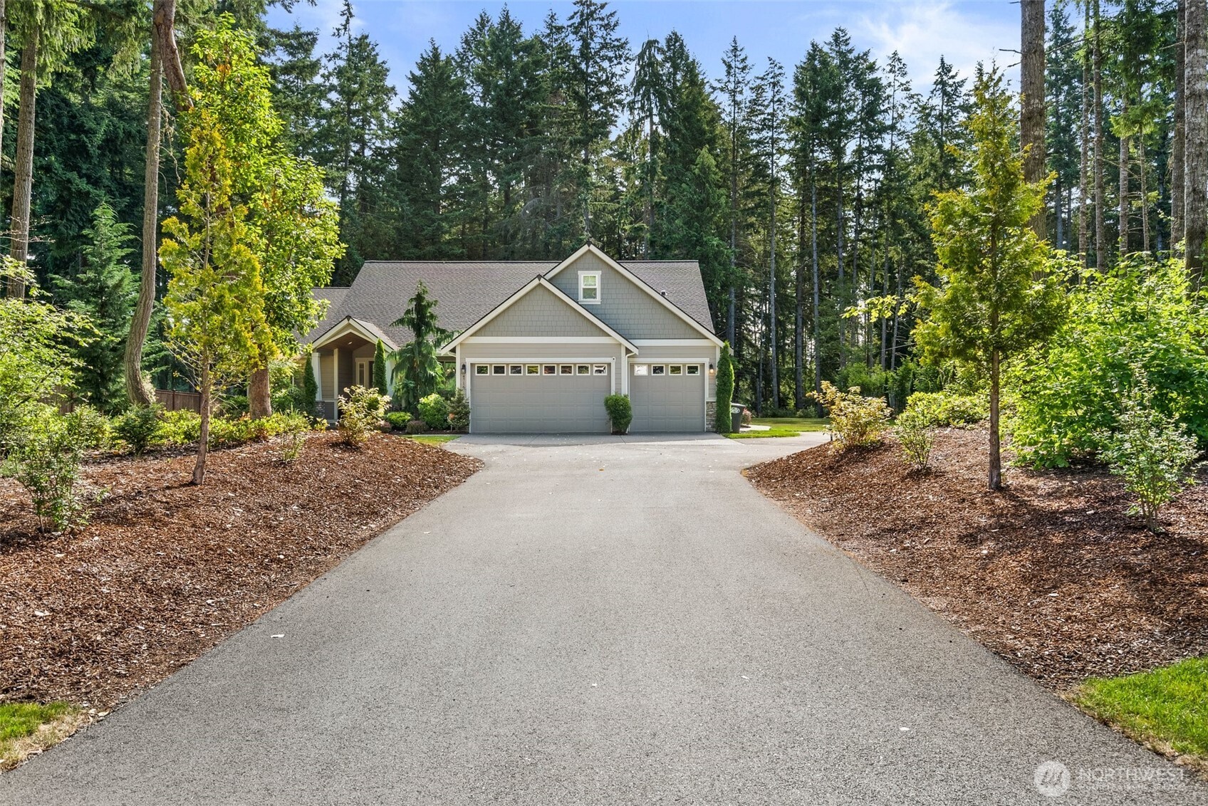 4716 Center Ln NE, Olympia, WA 98516 - MLS 2394854 - Coldwell Banker