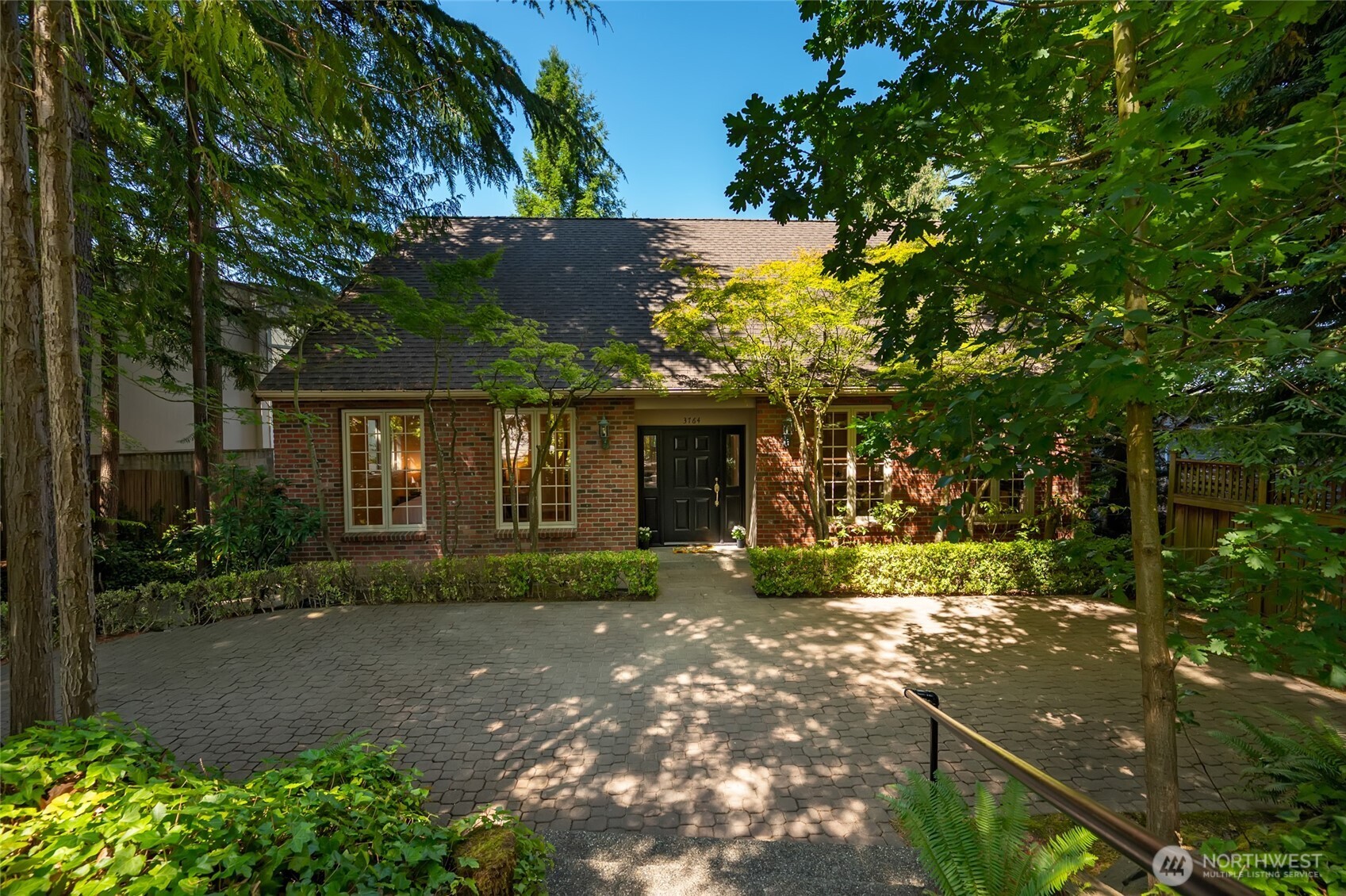 3764 W Commodore Way, Seattle, WA 98199 - MLS 2407294 - Coldwell Banker