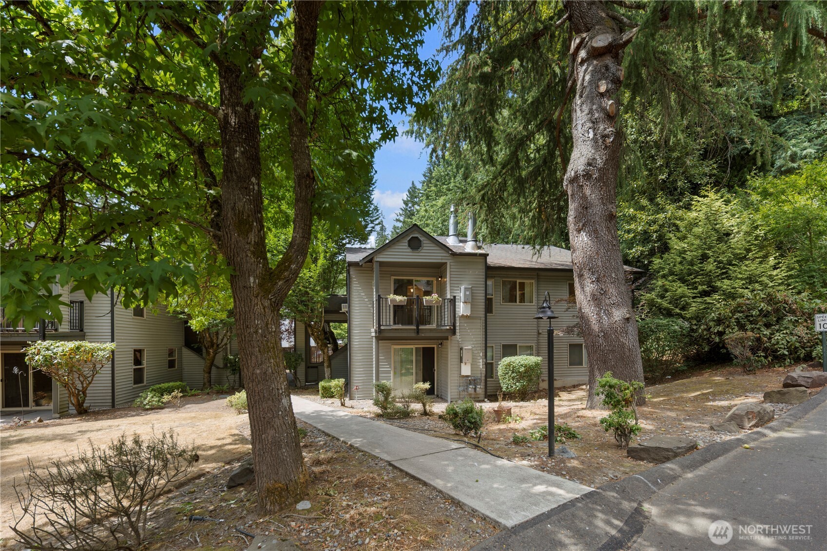 9805 Avondale Rd NE #L238, Redmond, WA 98052 - MLS 2408832 - Coldwell ...